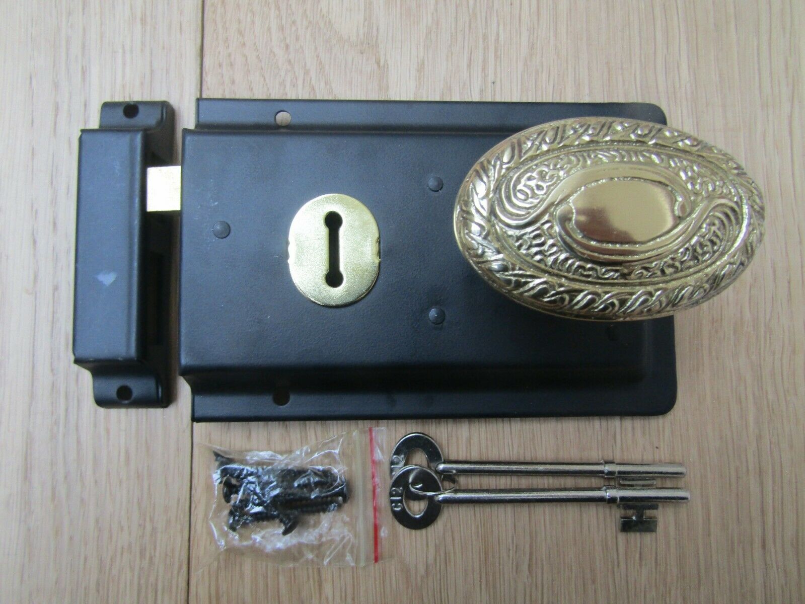 6" Rim Lock Black & Art Nouveau Brass Set | Ironmongery World