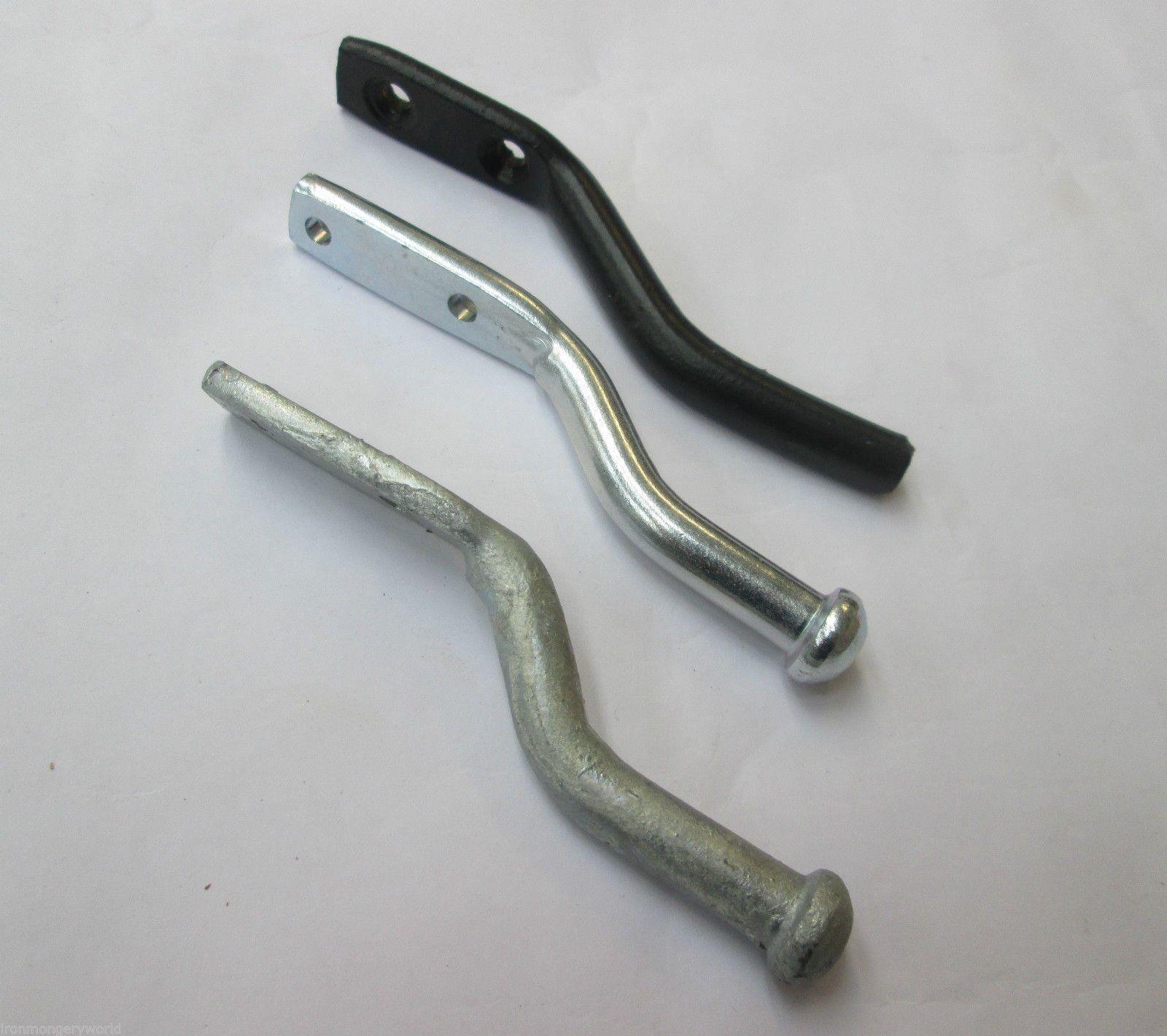 Auto Gate Latch Striker Bar Black | Ironmongery World