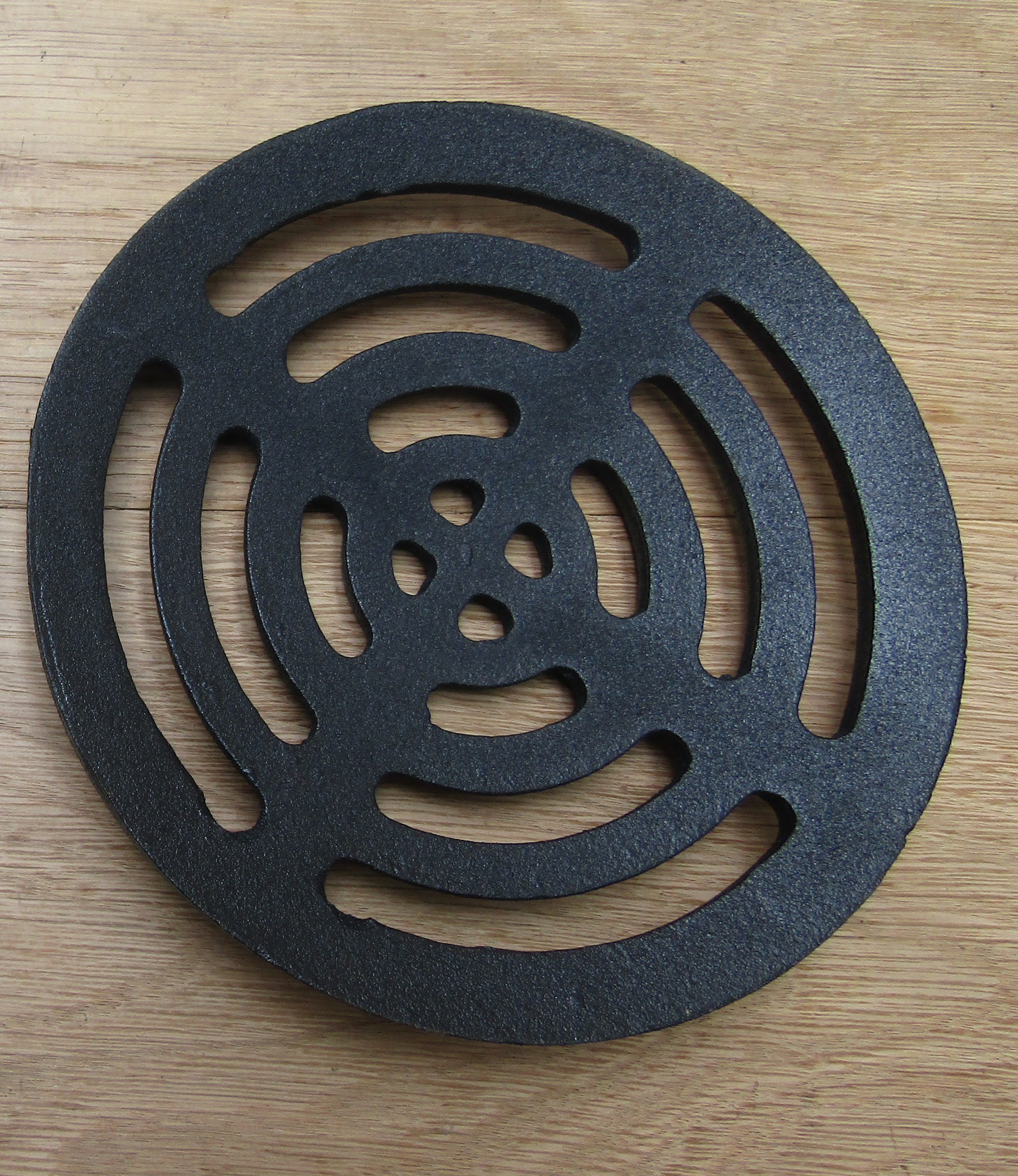 Traditional Cast Gully Grid Grate Drain Cover Drainage guard Gutter Lid ...