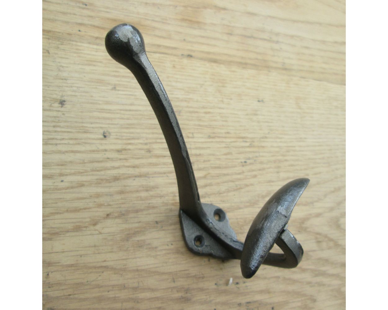 bowler hat hook