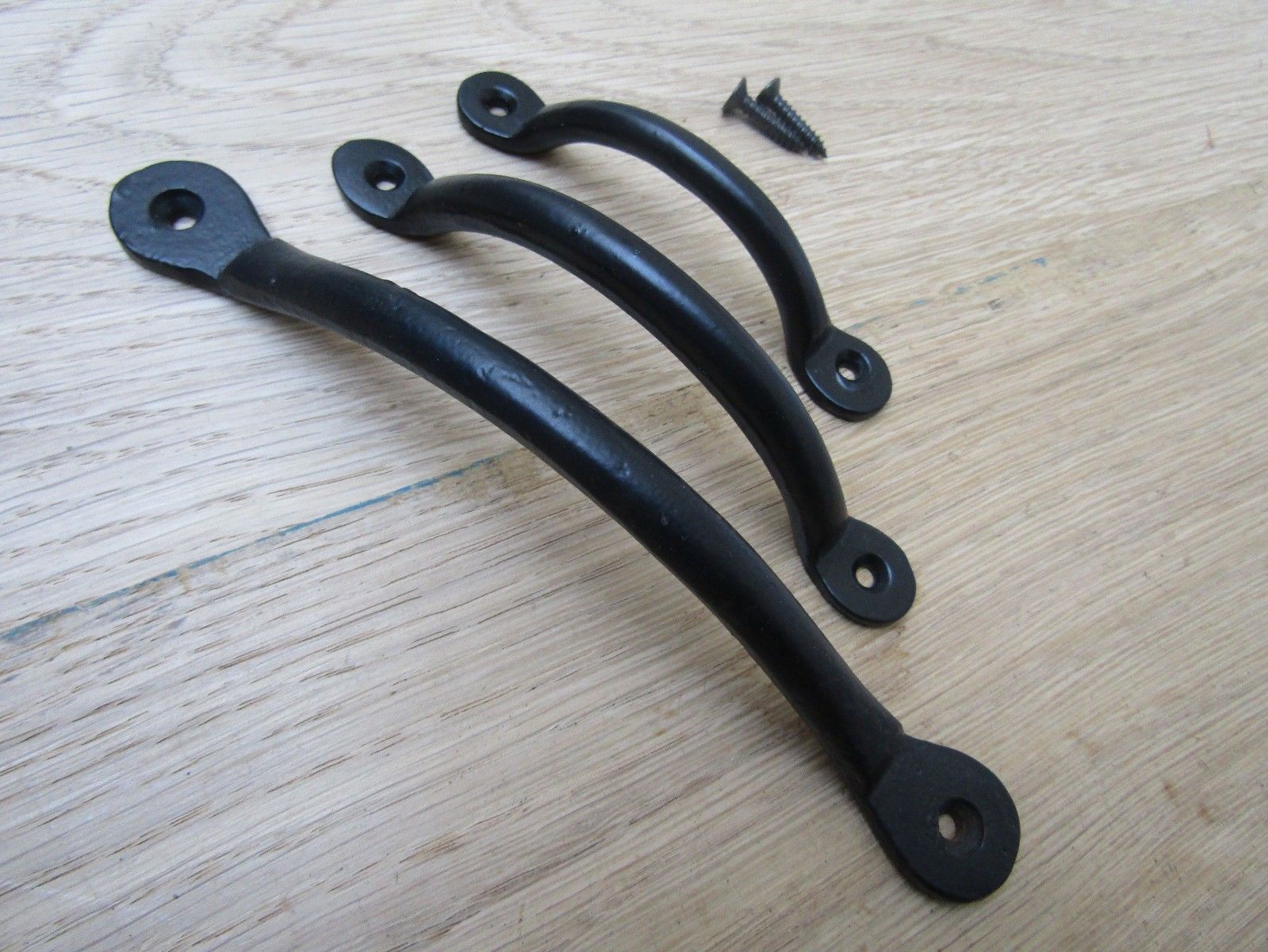 7" Penny Bow Cabinet Pull Handle Black Antique | Ironmongery World