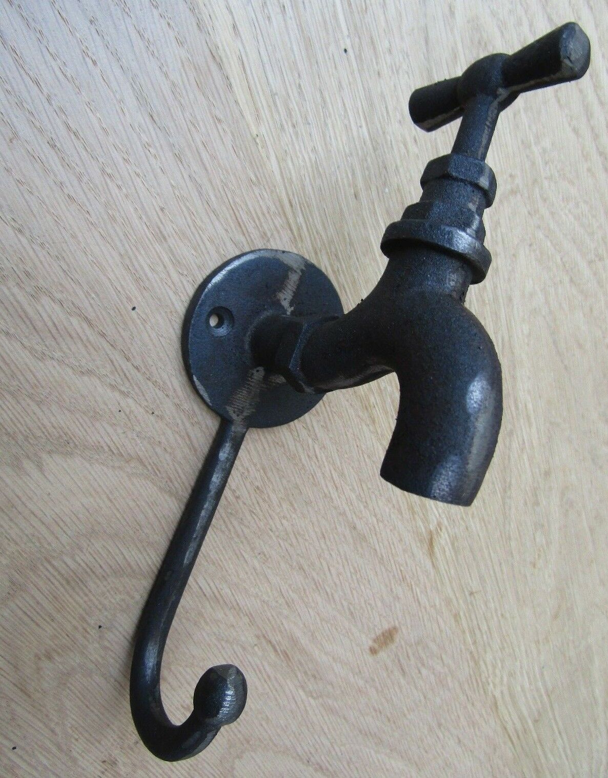 Tap Coat Hook | Ironmongery World